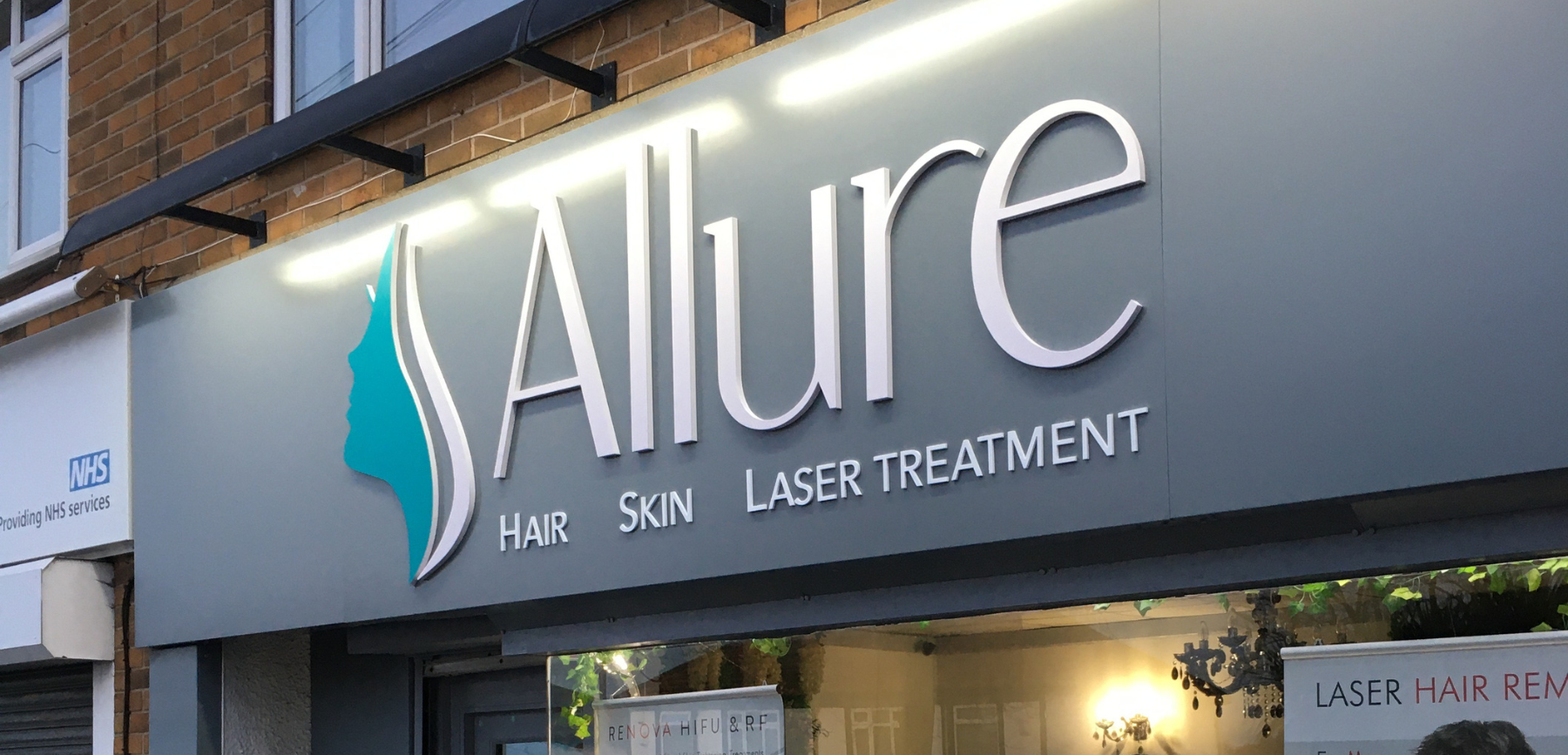 Custom Outdoor Signs - Personalised Outdoor Business Signs